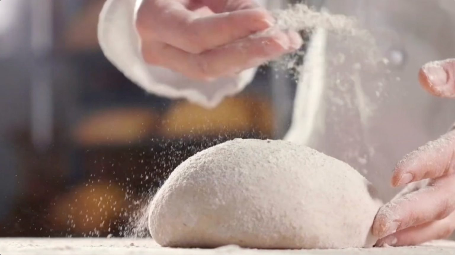 XÂY DỰNG THƯƠNG HIỆU – VAN DOUGH – The Monest